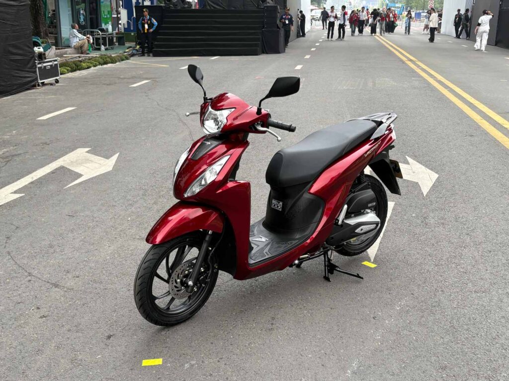 Honda Vision 2026 trình làng với phong cách và thể thao hơn, giá bán và động cơ y như cũ - Vlog Xe